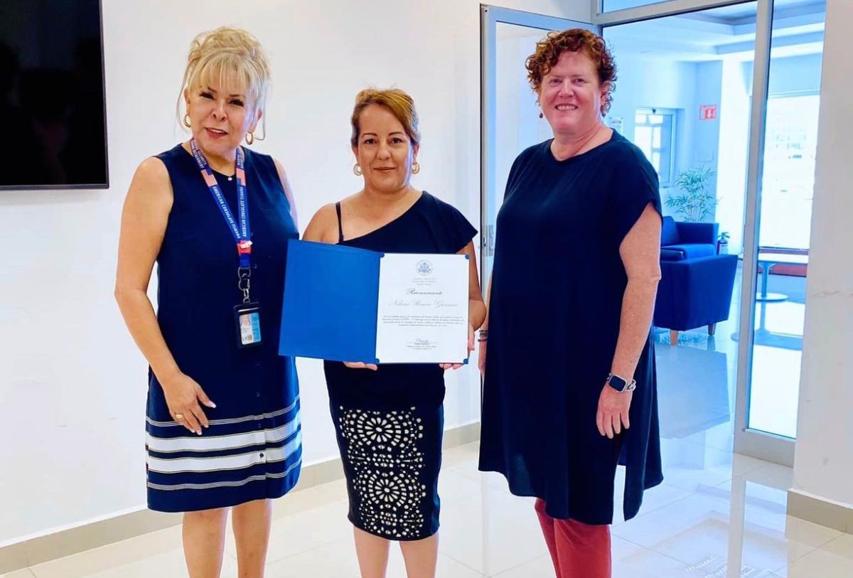 Gobierno de Los Cabos recibe reconocimiento por apoyo a residentes