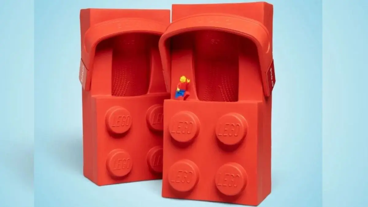 Crocs y LEGO lanzan calzado con diseño de bloques este 2026