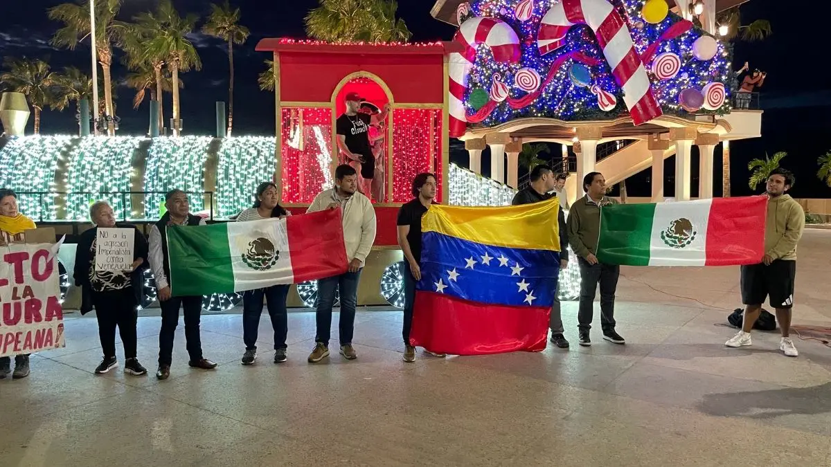 Manifestación pacífica en La Paz contra intervención en Venezuela