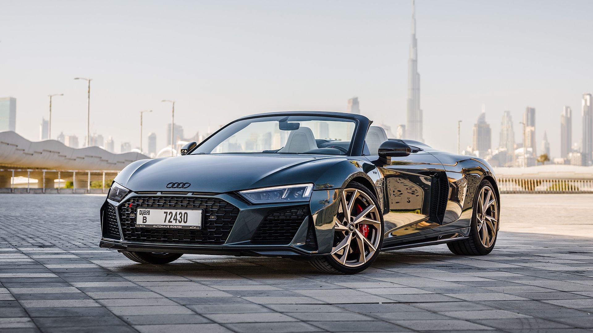 Rent Audi R8 in Dubai - rental with or without driver | Trinity Rental