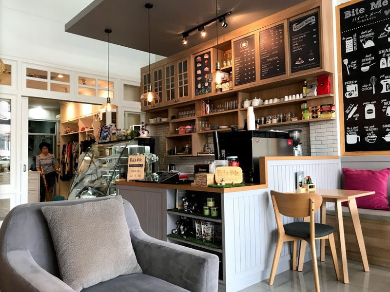 Bite Me Bakery & Cafe | ดูข้อมูลที่เที่ยวบน TripNiceDay