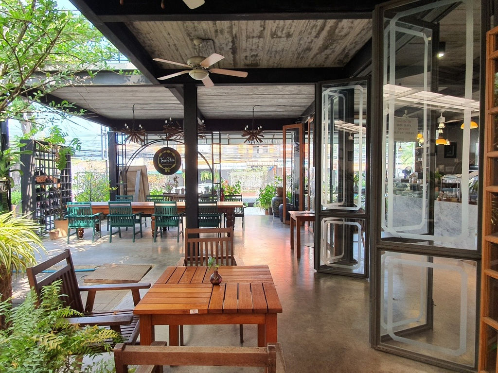 Tree Tales Cafe | ดูข้อมูลที่เที่ยวบน TripNiceDay