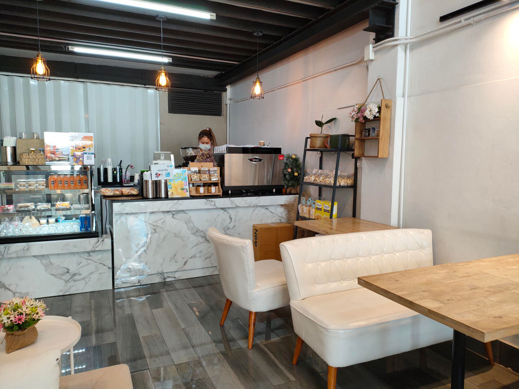 June Coffee Space | Find & View Tourist Attractions on Tripniceday