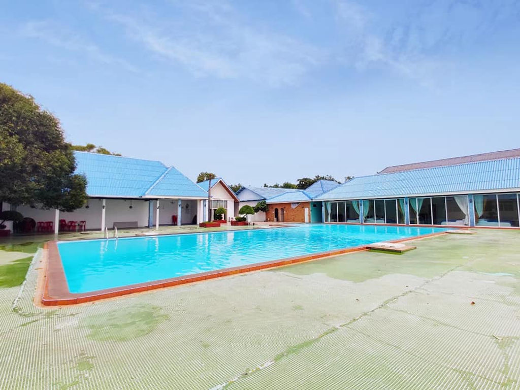 Oyster Resort | ดูข้อมูลที่เที่ยวบน TripNiceDay