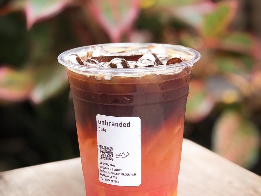 Unbranded Cafe | ดูข้อมูลที่เที่ยวบน TripNiceDay