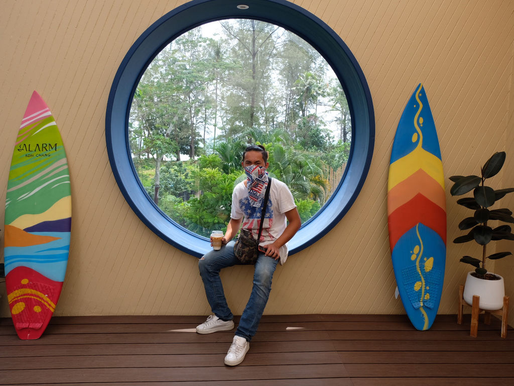 ALARM CAFE | ดูข้อมูลที่เที่ยวบน TripNiceDay