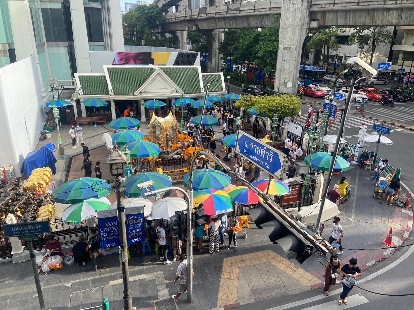 พระพรหมเอราวัณ | ดูข้อมูลที่เที่ยวบน TripNiceDay