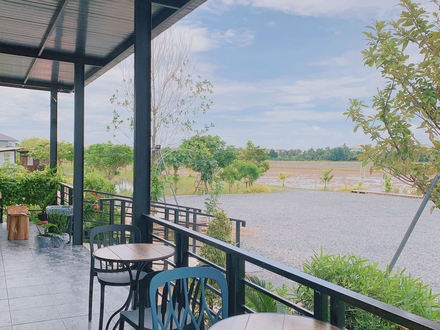 Glass House Patisserie | ดูข้อมูลที่เที่ยวบน TripNiceDay