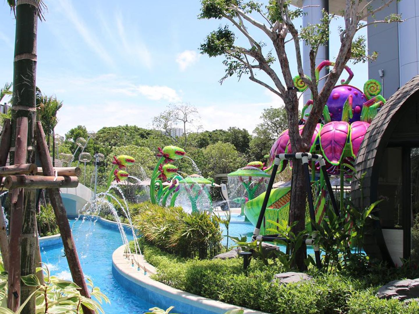 Grande Centre Point Space Pattaya | ดูข้อมูลที่เที่ยวบน TripNiceDay