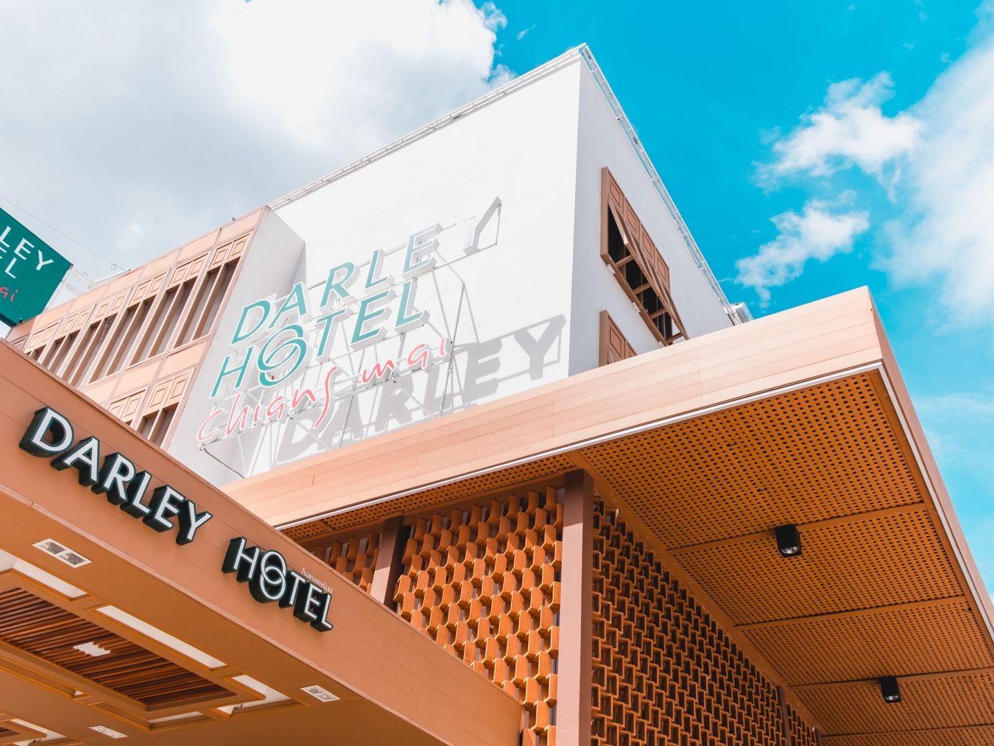 Darley Hotel | ดูข้อมูลที่เที่ยวบน TripNiceDay