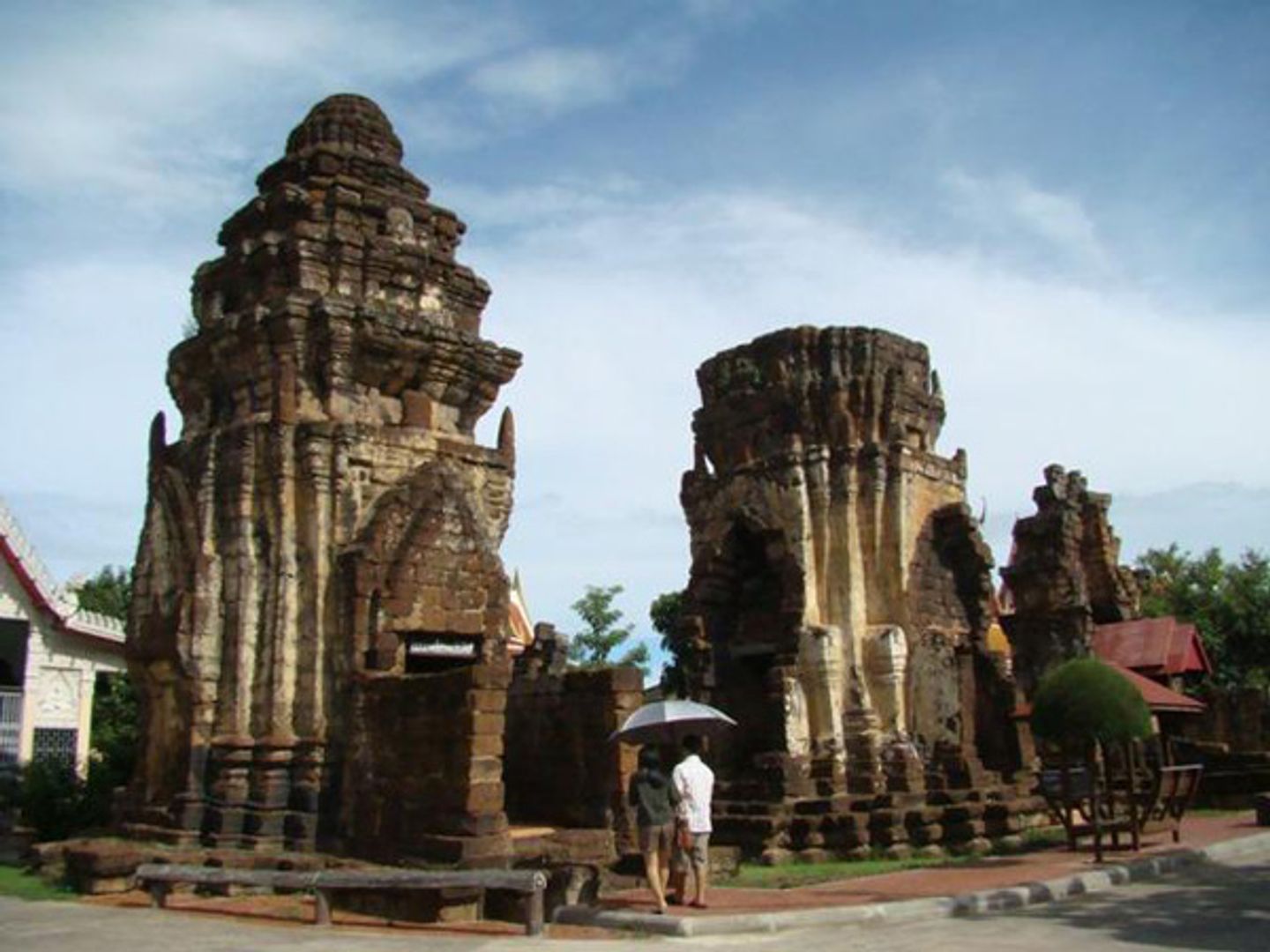 Prang Ku or Prasat Nong Ku | Find & View Tourist Attractions on Tripniceday