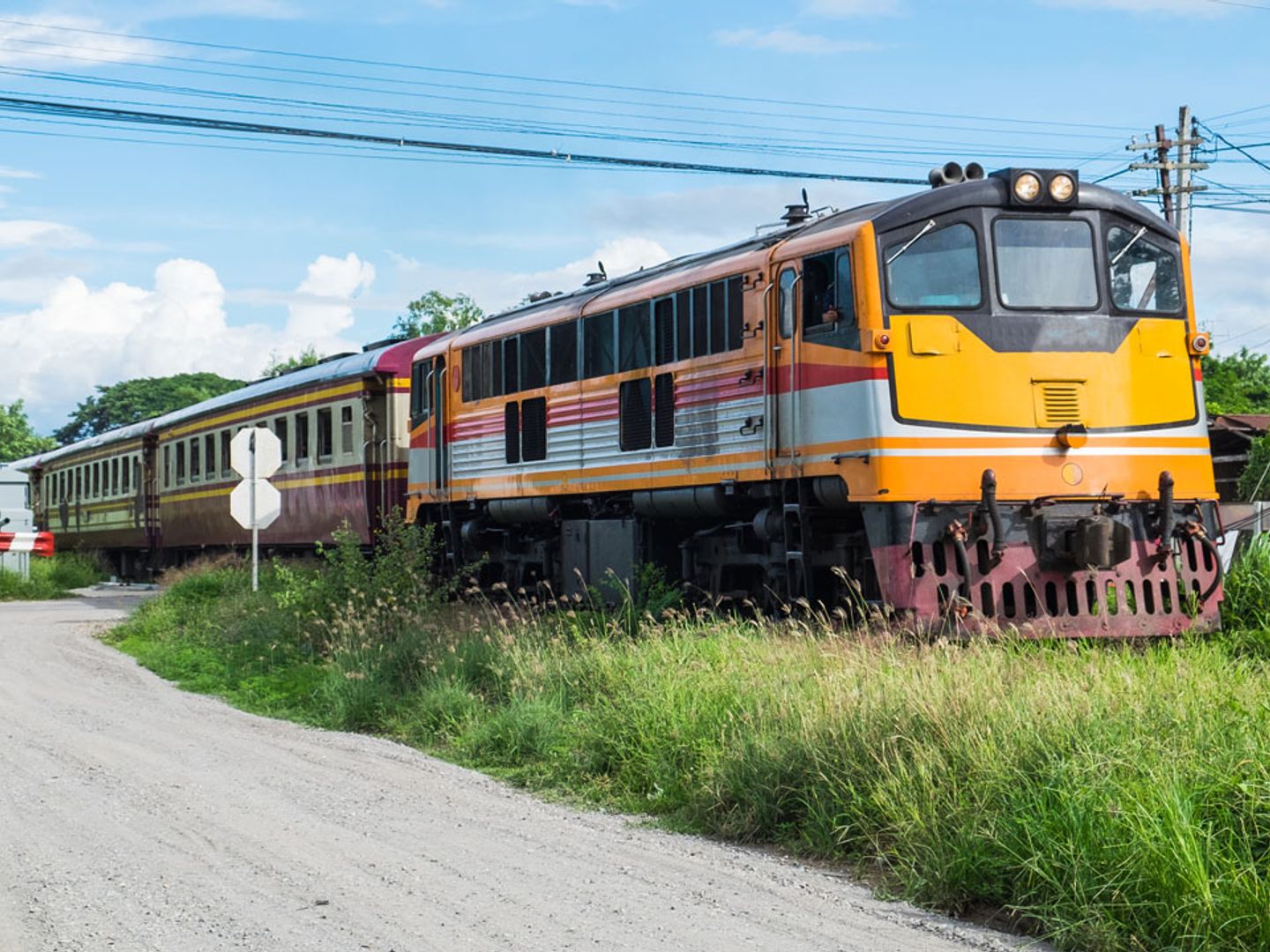Chumphon Train Station | Find & View Tourist Attractions on Tripniceday