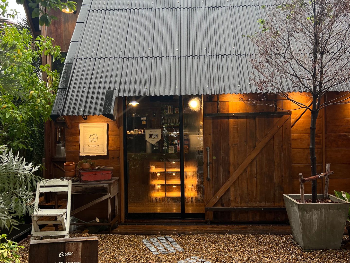 Ellen Cafe House | ดูข้อมูลที่เที่ยวบน TripNiceDay