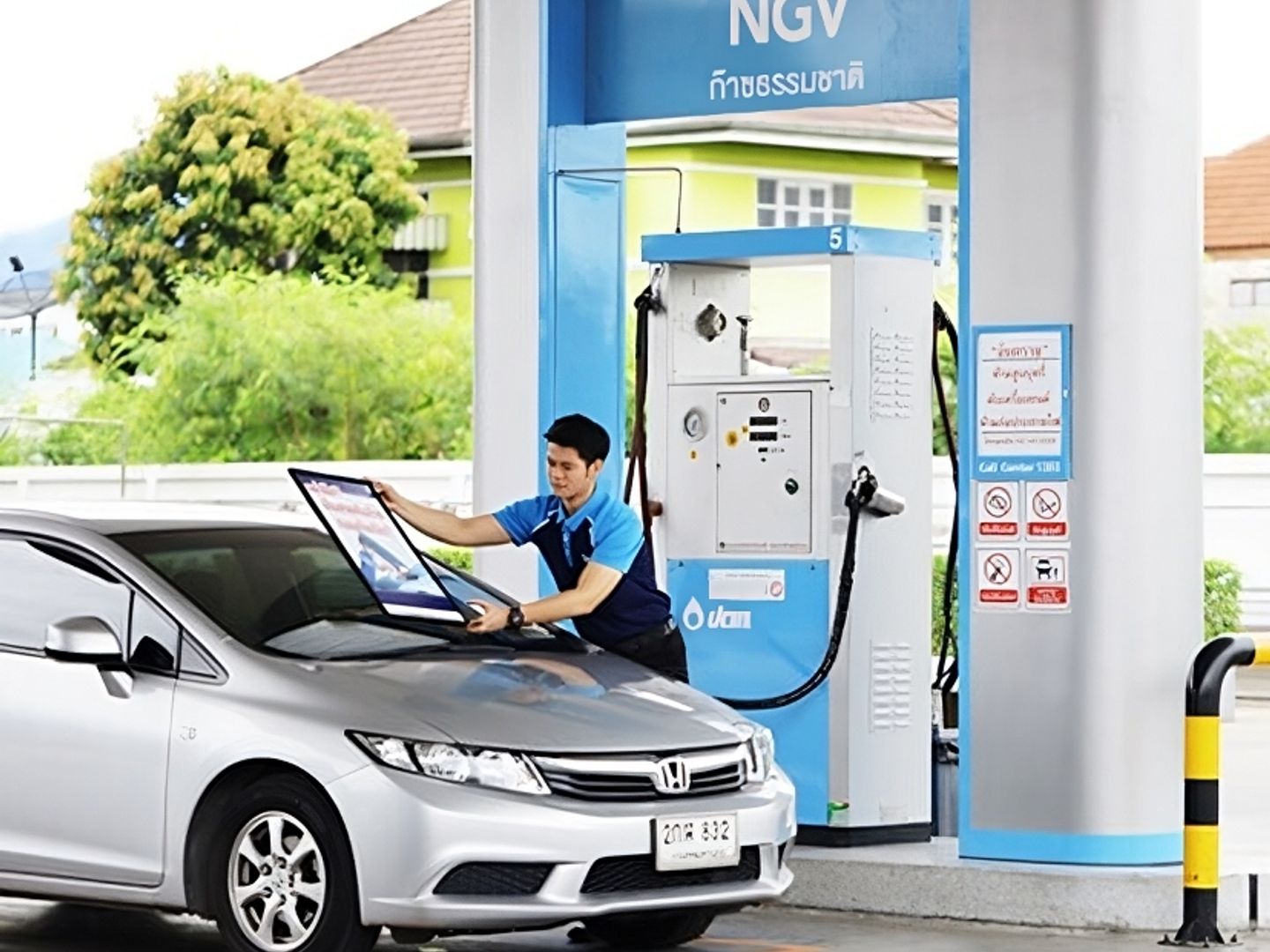 PTT NGV Service Station, Sukhothai Commercial Organization. | Find ...