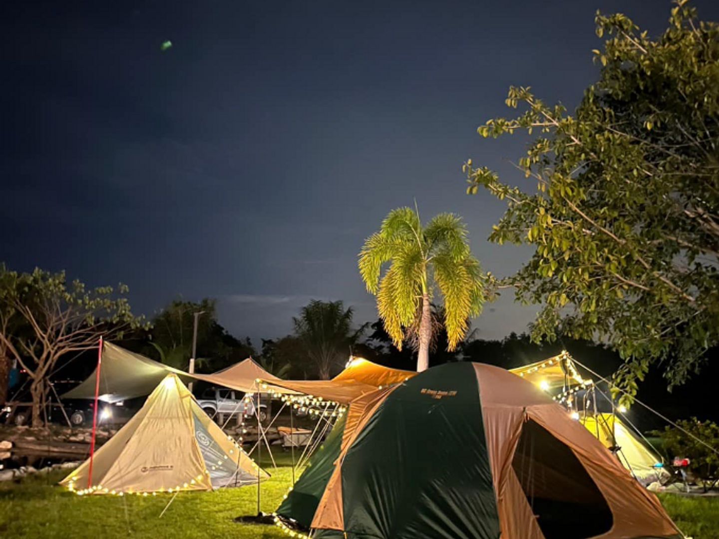 Moonlight Camping ชลบุรี | ดูข้อมูลที่เที่ยวบน TripNiceDay