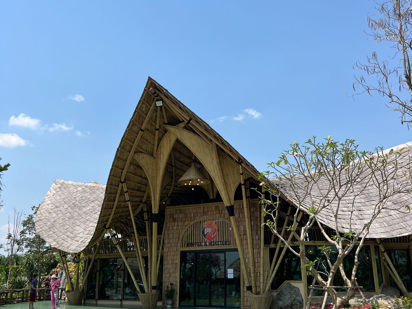 โกวเซ้มคอฟฟี่ (KOSEM Cafe) | ดูข้อมูลที่เที่ยวบน TripNiceDay
