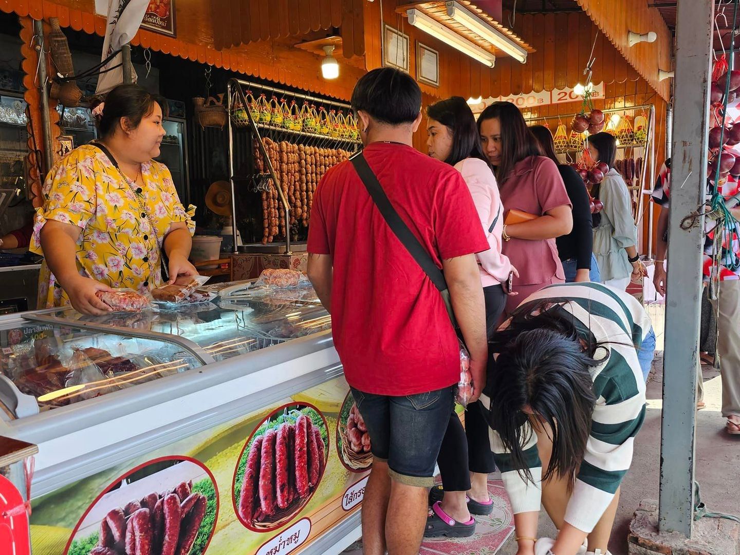 ร้านหม่ำลำดวน 2 | ดูข้อมูลที่เที่ยวบน TripNiceDay