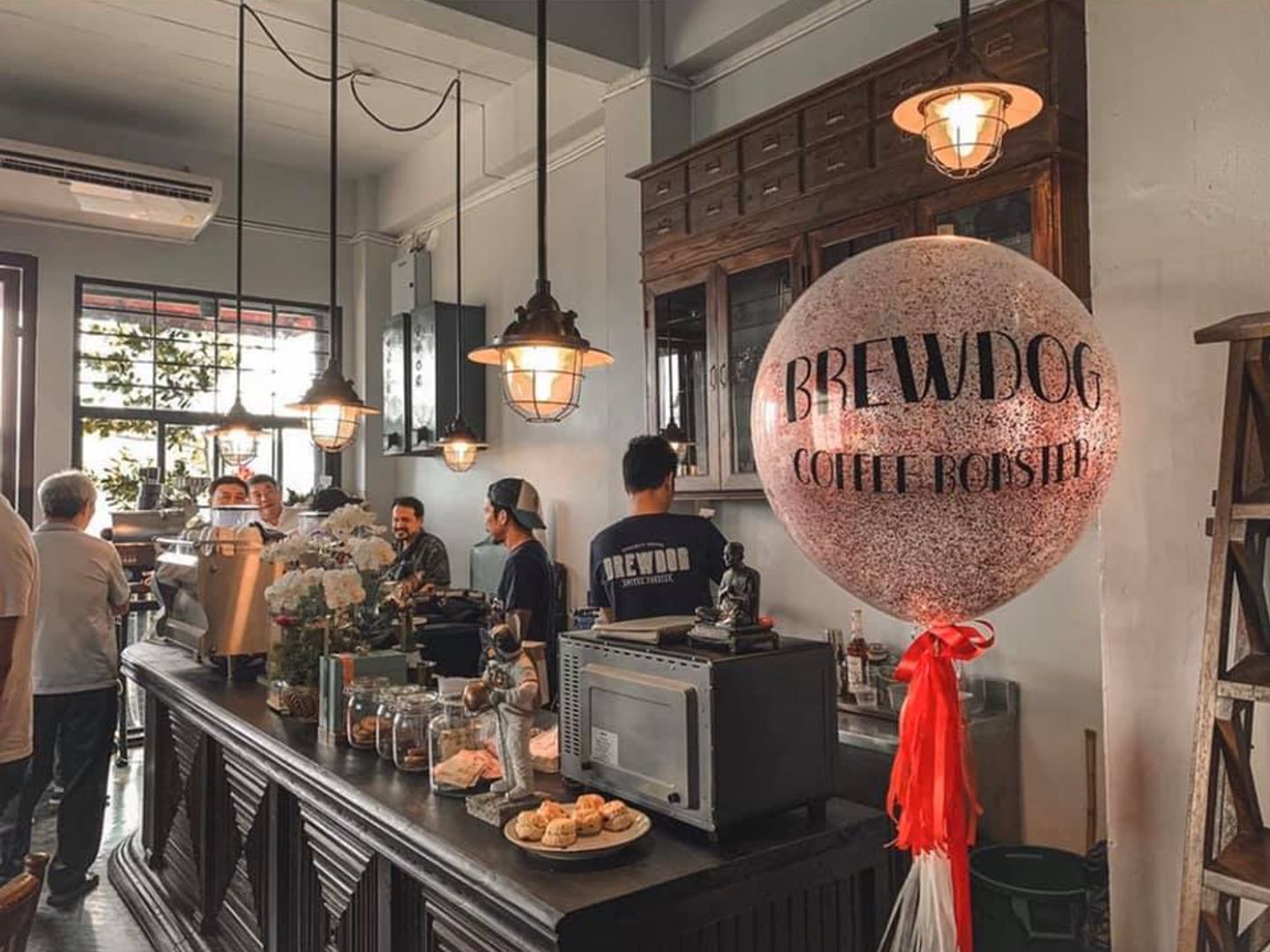 Cherrydog Coffee Roaster | ดูข้อมูลที่เที่ยวบน TripNiceDay