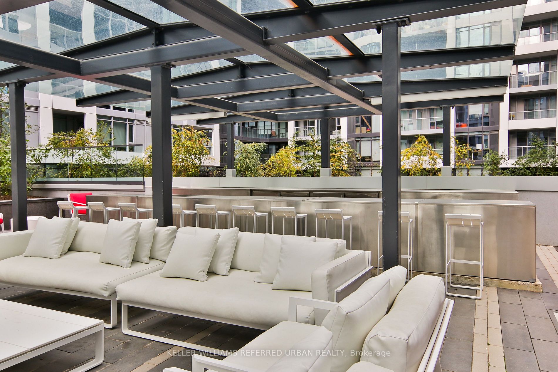 #1619E - 576 Front St W, for Sale in Toronto | nest zoom realty