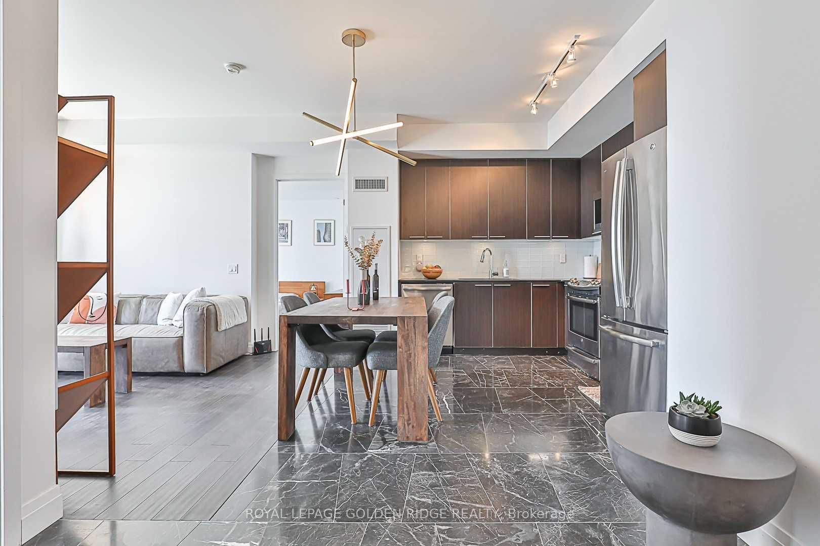 #3210 - 10 Park Lawn Rd, for Sale in Toronto | nest zoom realty