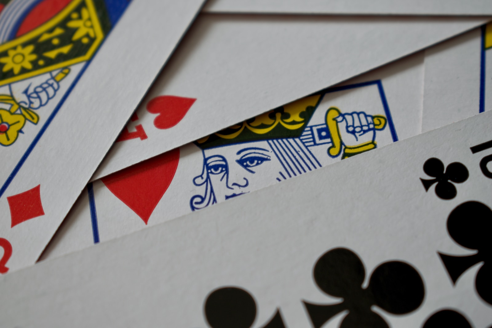 How Can You Master Key Card Game Aspects? - Tom Seest