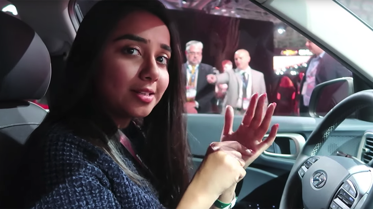 3 ways Indian auto brands can shift gears to reach female car buyers