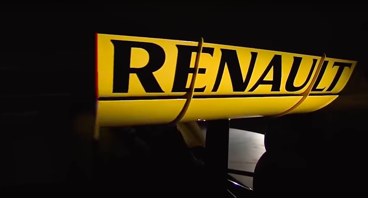 Renault puts fans in the driver seat with its first digitally-led campaign
