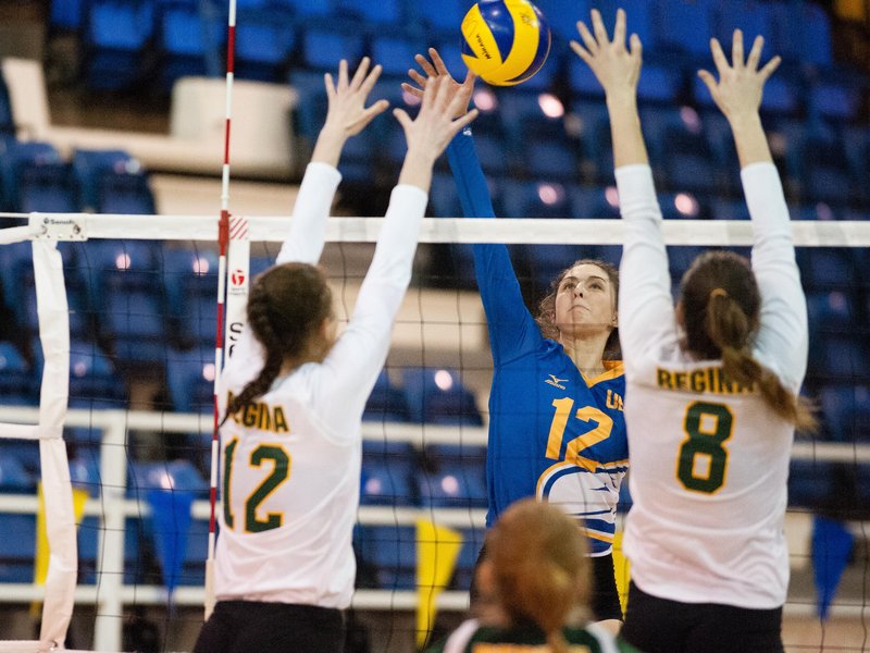 Serving supremacy sends T-Birds on to Canada West semis