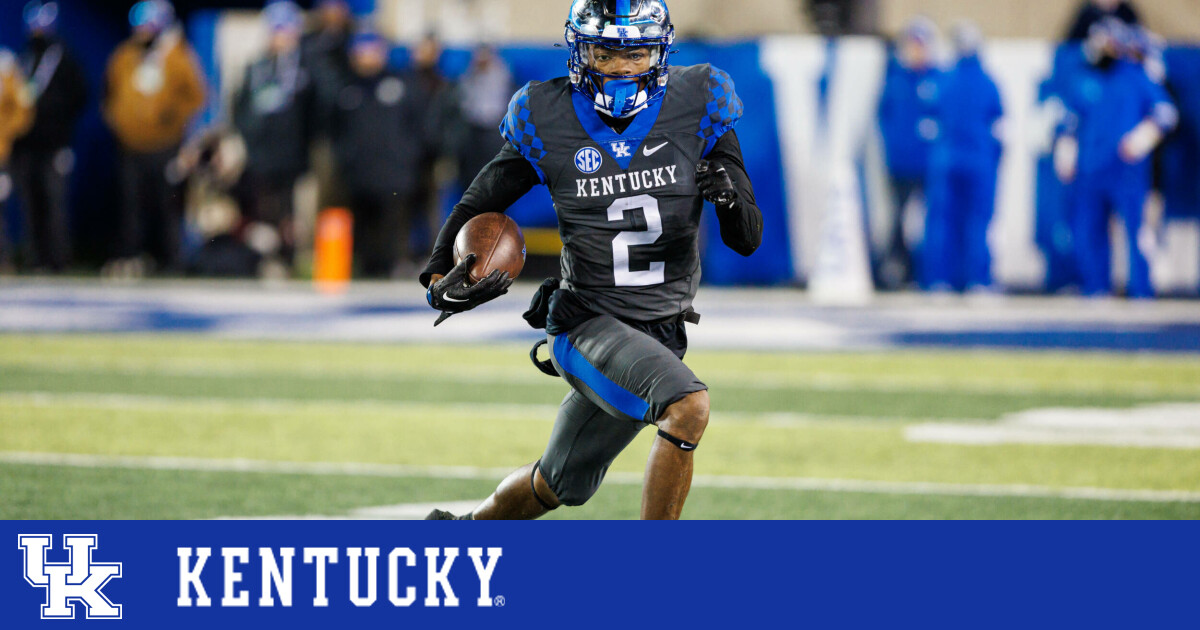 Five Wildcats Earn College Football News Freshman All-America Honors ... Five Wildcats Earn College Football News Freshman All-America Honors ...