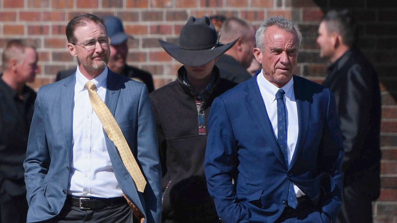 Texas Measles Outbreak and the Controversial Role of Dr. Ben Edwards ...