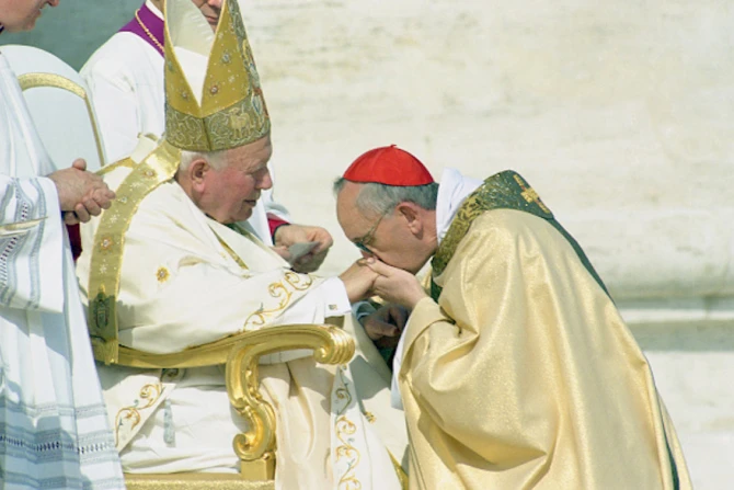 Farewell to the 'People's Pope': A Look Back at Pope Francis and John ...