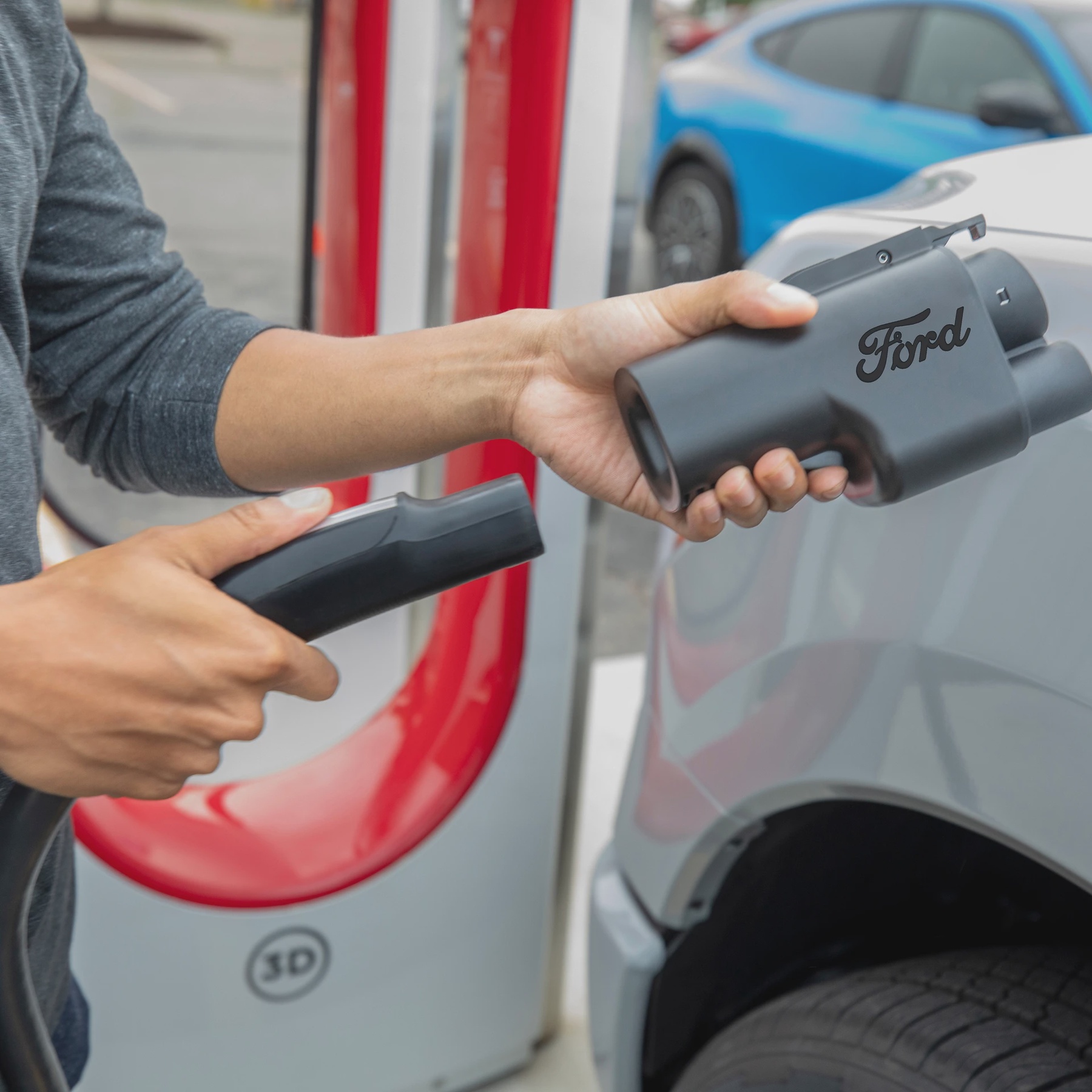 Particle News: Ford Launches New Tesla Supercharger Adapter for EV Owners