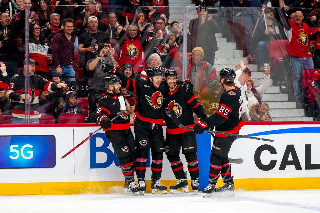 Particle News: Canadian Hockey Fans Boo U.S. National Anthem Following ...
