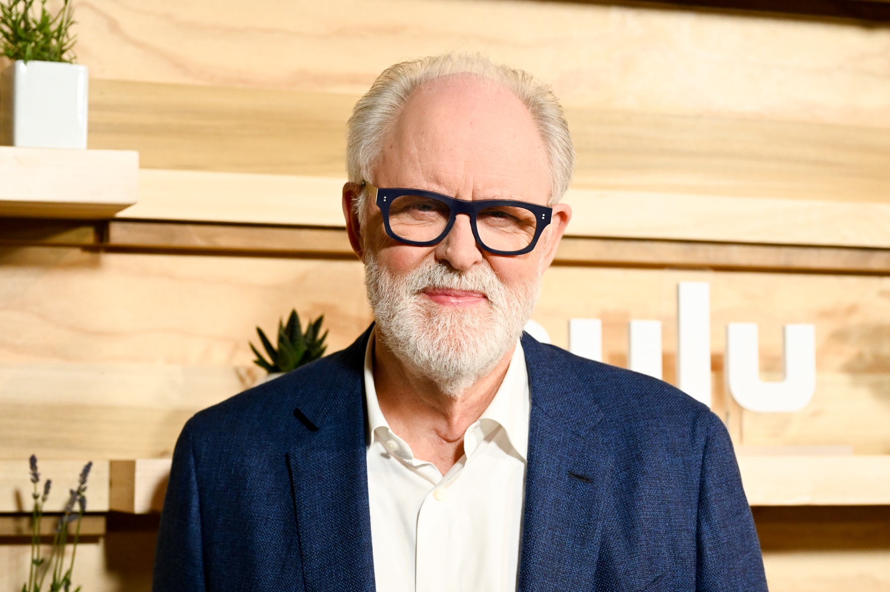 Particle News: John Lithgow Reportedly in Final Talks to Play Dumbledore in HBO’s 'Harry Potter ...