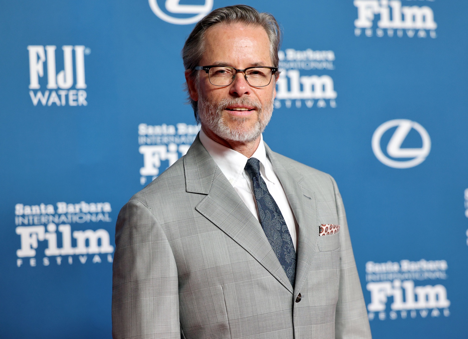 Particle News: Guy Pearce Opens Up About Kevin Spacey’s Behavior on 'L ...