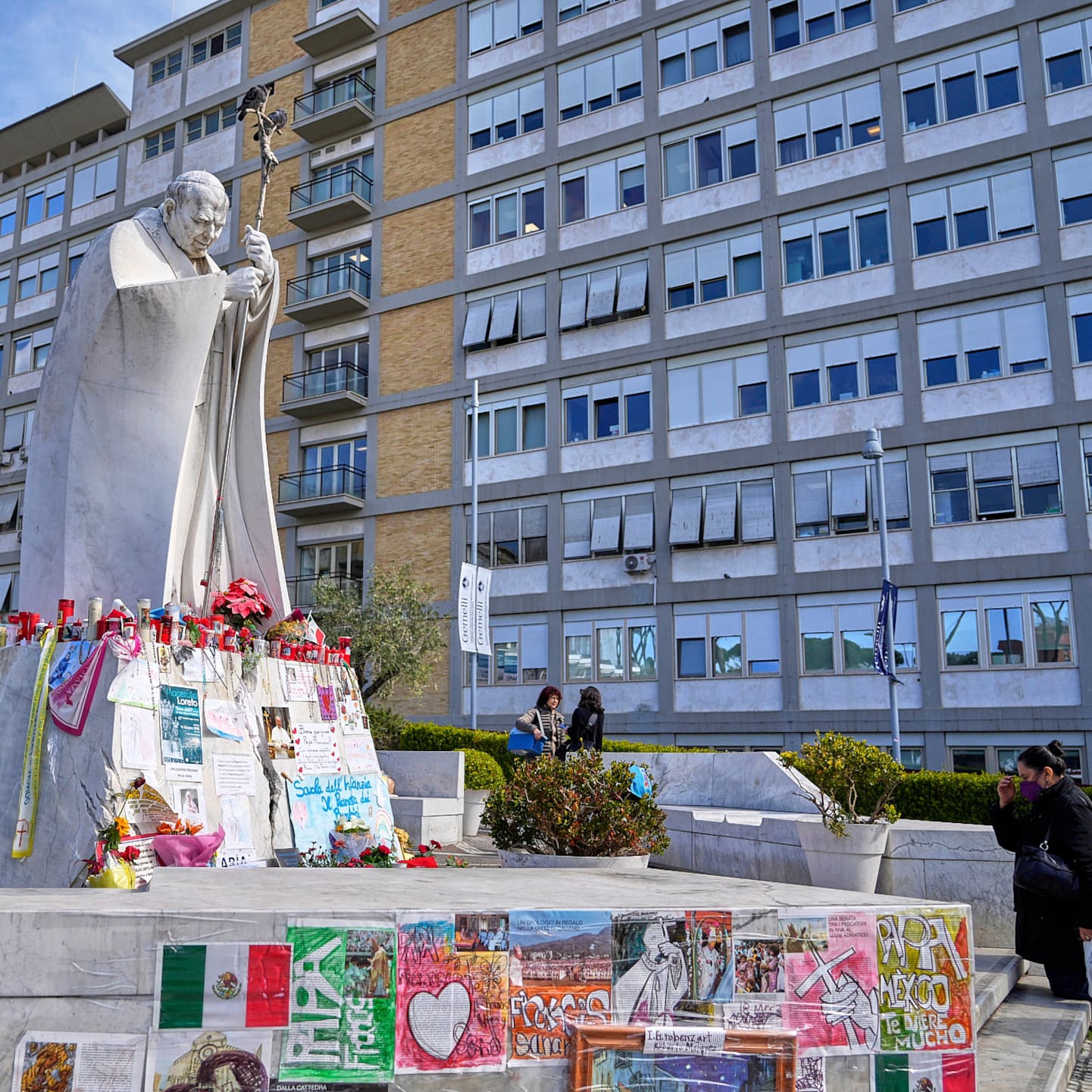 Particle News: Pope Francis Shows Signs of Improvement After Weeks in ...