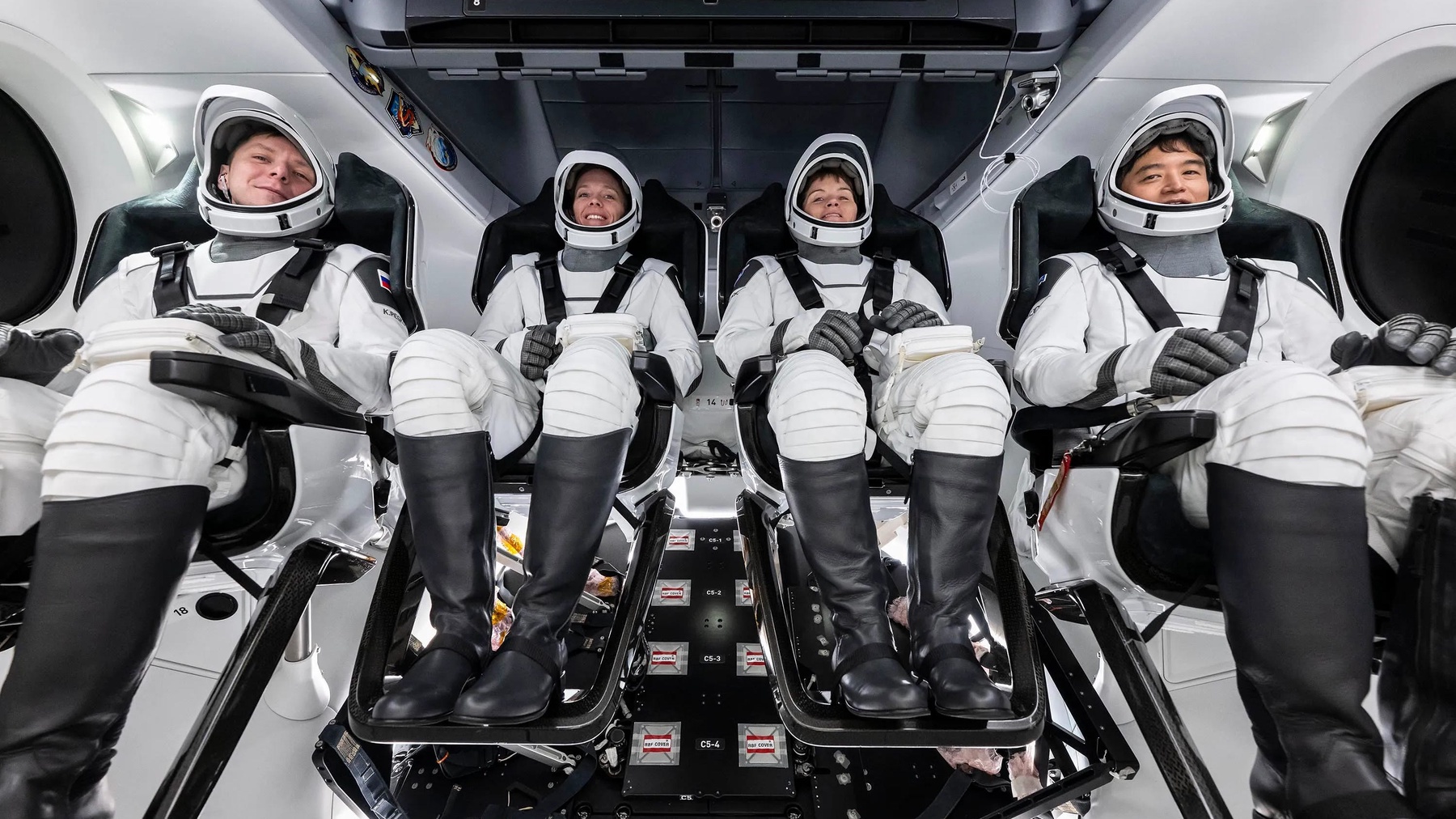 Particle News: NASA Astronauts Stranded on ISS for Nine Months Set to Return via SpaceX Capsule