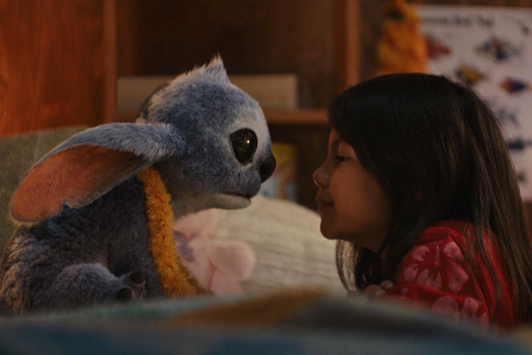 Particle News: Disney Releases Full Trailer for Live-Action 'Lilo & Stitch'