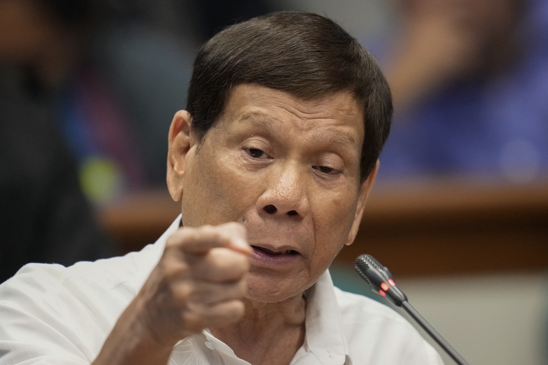 Particle News: Former Philippines President Rodrigo Duterte Appears at ...