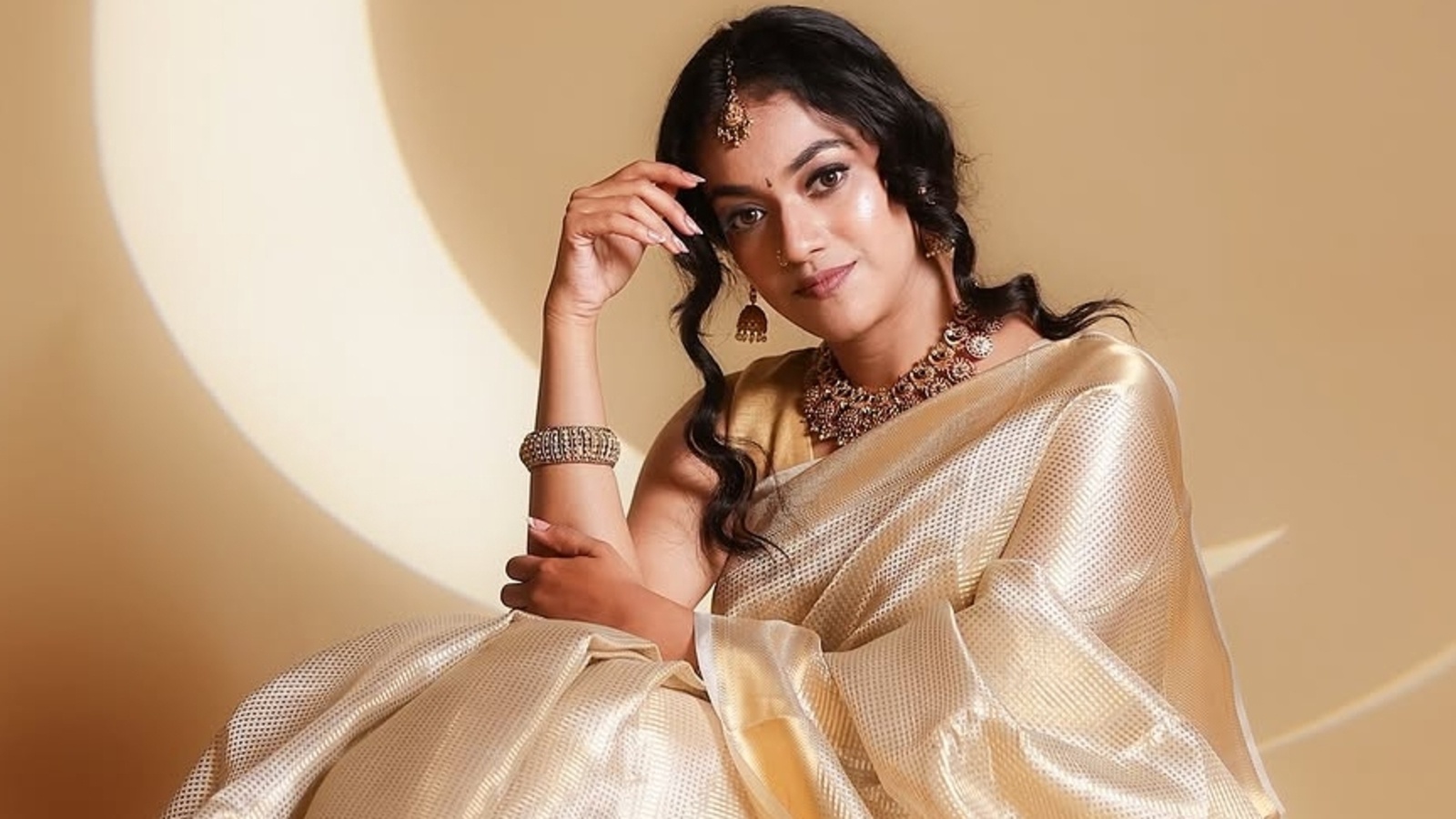 Particle News: Tamil Actress Shruthi Narayanan Denounces Alleged AI ... Particle News: Tamil Actress Shruthi Narayanan Denounces Alleged AI ...