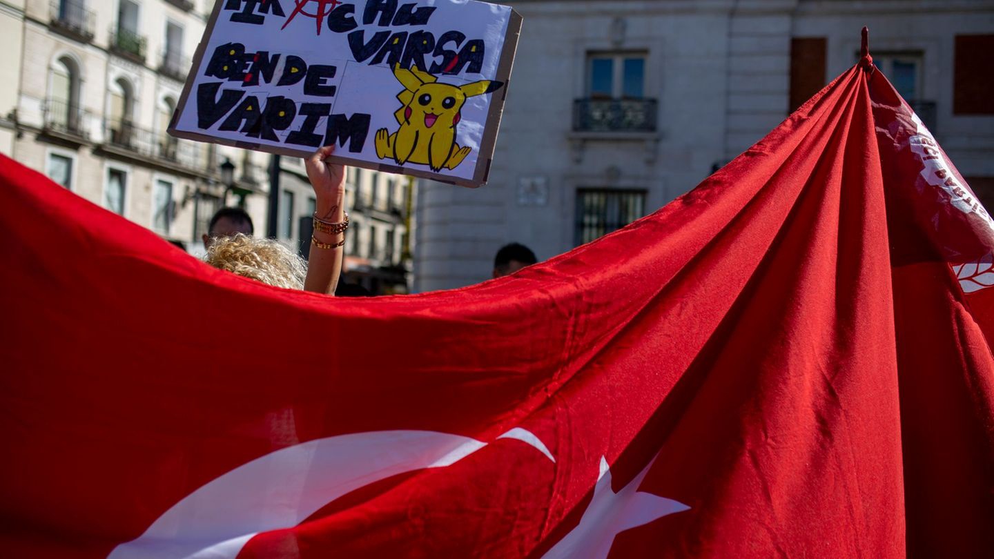 Particle News: Protests Intensify Across Turkey as Pikachu Costume ...