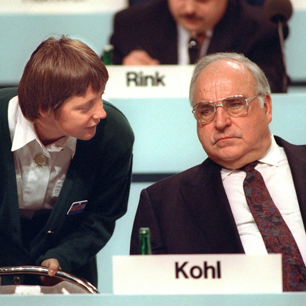 Particle News: Newly Released Archives Reveal Helmut Kohl Suppressed ...