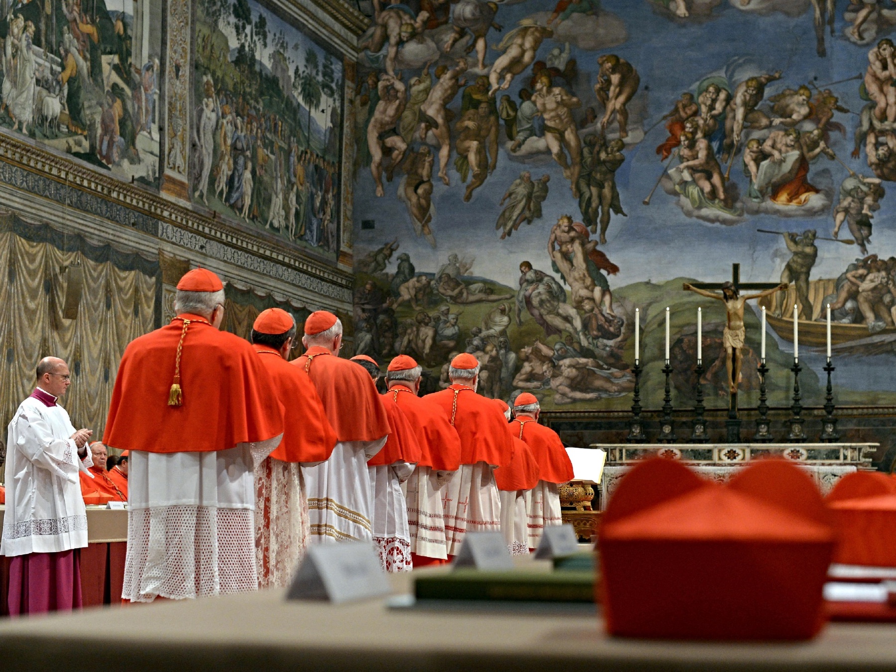 Particle News: Vatican Prepares for Papal Conclave Following Pope Francis's Death