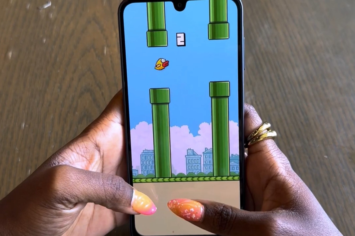 Particle News: Flappy Bird Relaunches Exclusively on Android via Epic Games Store