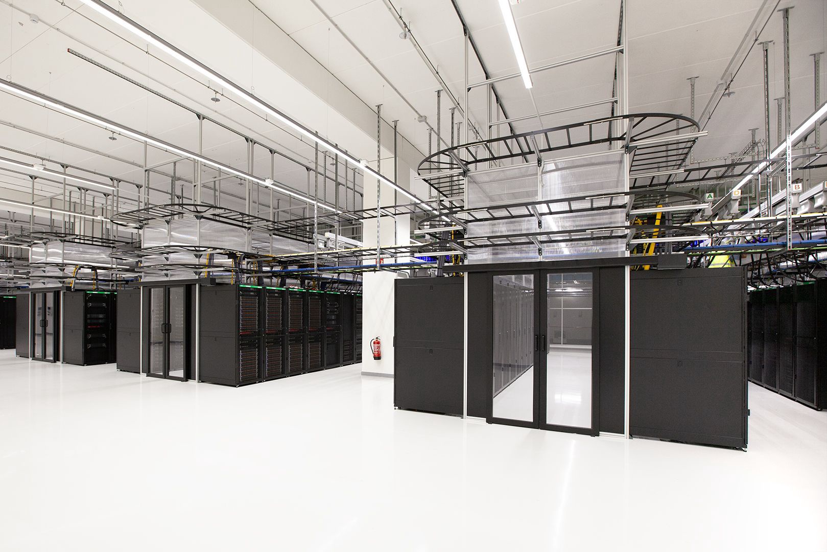 Particle News: CoreWeave Launches AI Supercomputing Operations at Barcelona’s Largest Data Center