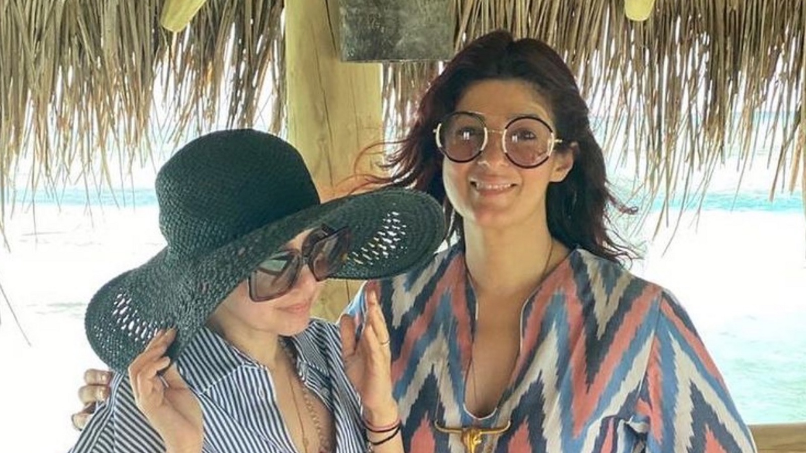 Particle News: Twinkle Khanna Debunks Akshay Kumar and Vicky Kaushal ...