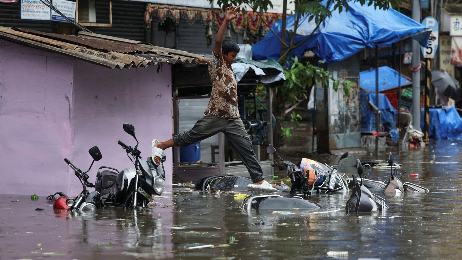 Particle News: BMC Pledges Eight-Day Monsoon Readiness Drive Following Mumbai’s Early Flooding