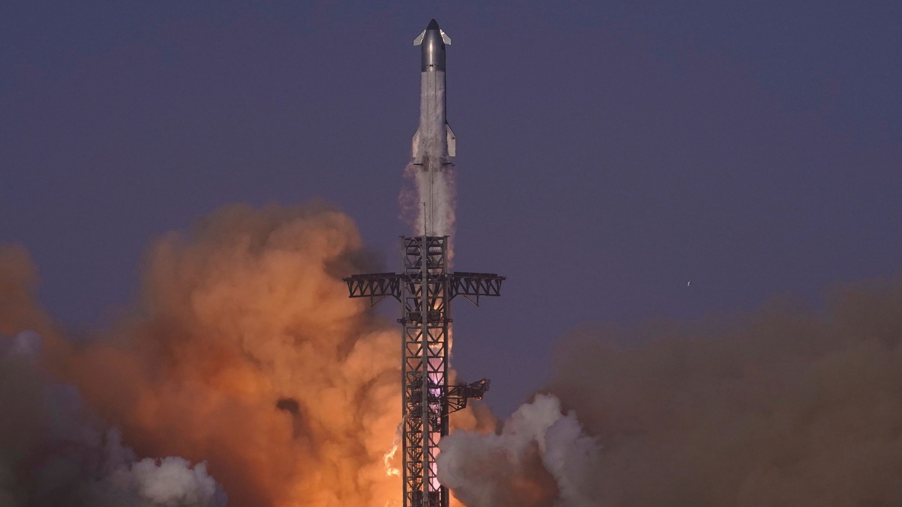 Particle News: FAA Grounds SpaceX Starship After Ninth Test-Flight Failure