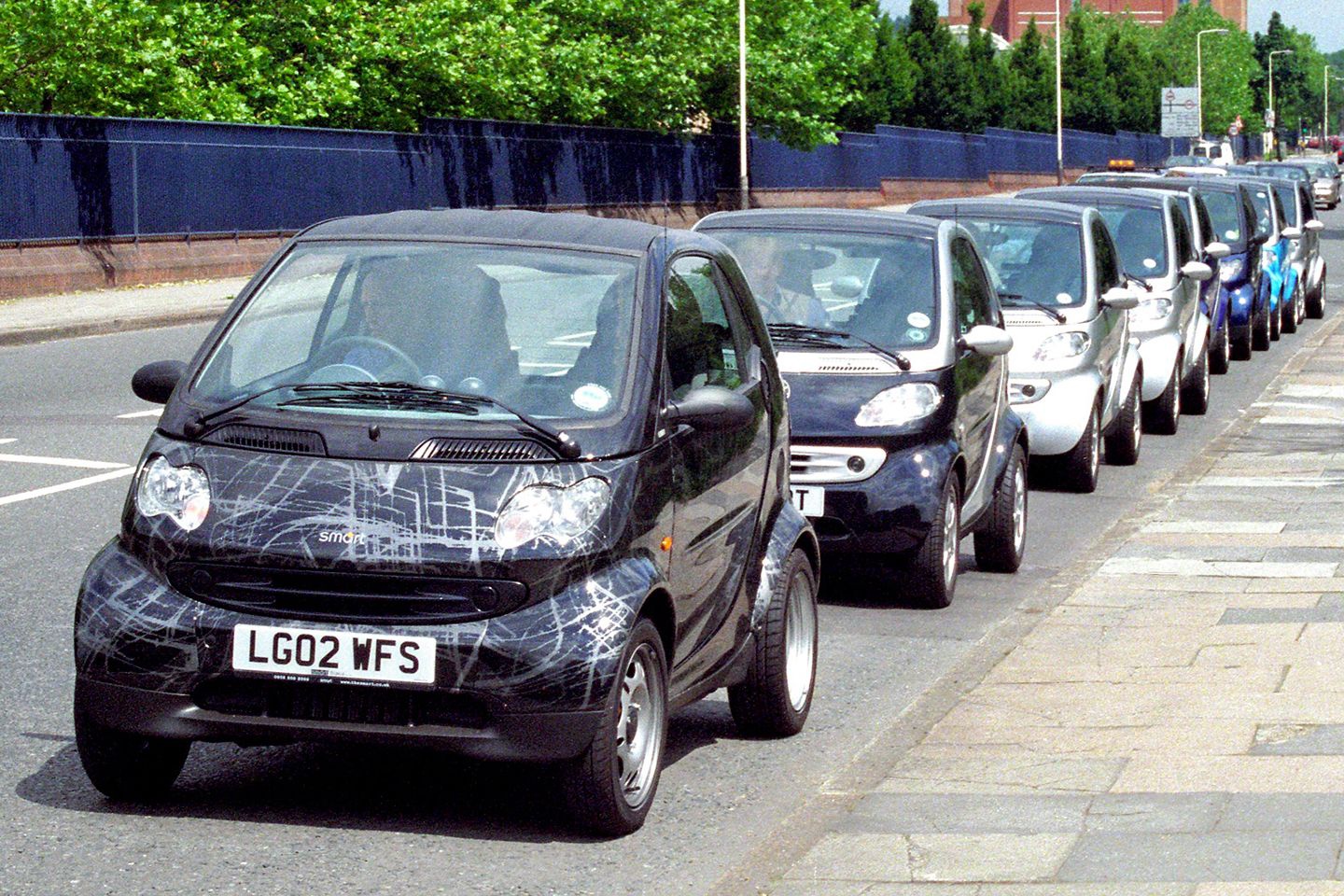 Particle News: Smart Confirms #2 Electric Two-Seater, Reviving Its City ...