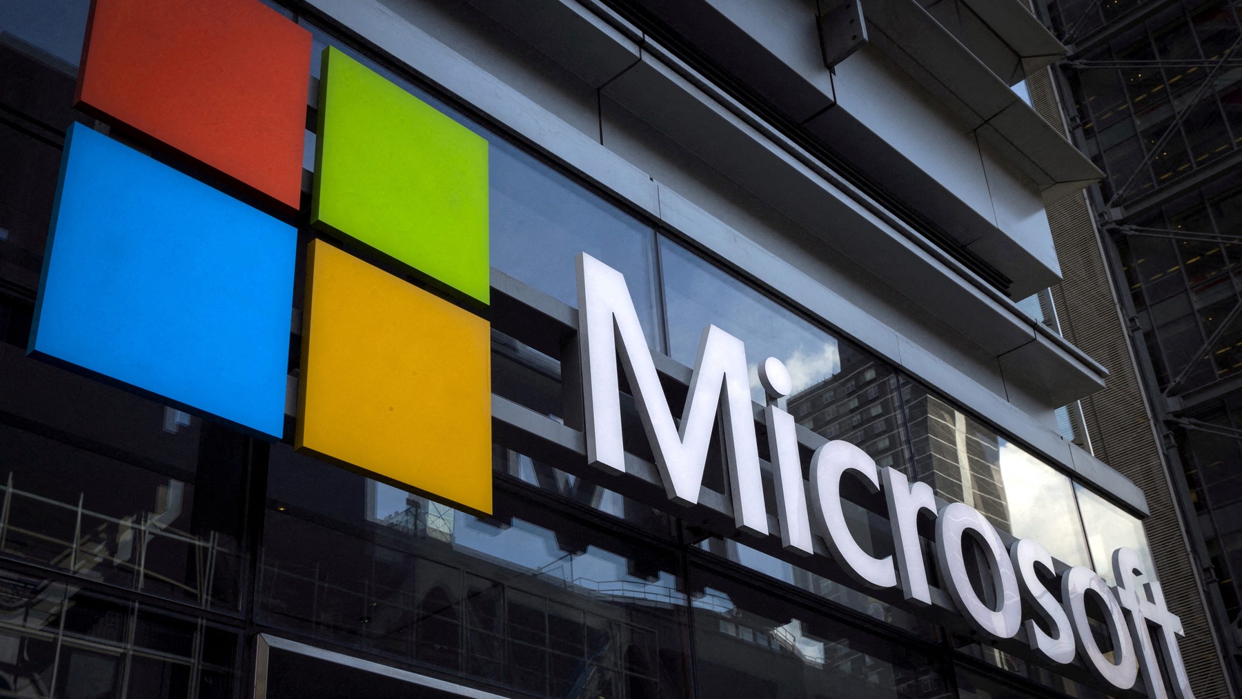 Particle: Microsoft Restores Azure After Front Door Misconfiguration ...